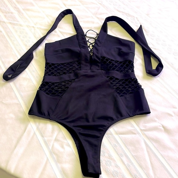 essue | Other | Essue Black Halter Bodysuit With Open Mesh Sides And ...